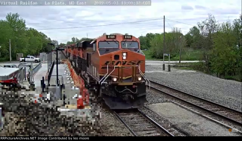 BNSF 8105
